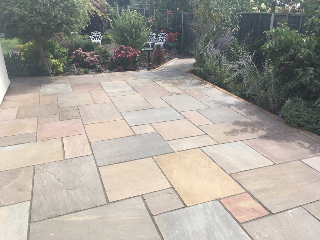 Stone Patios | M D Contracts. Patios, Driveways and Landscaping ...